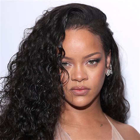 Rihanna Long Black Wavy Hair