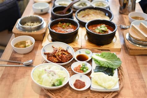 민쿡앞바당 음식점 정보와 주변 관광 명소 및 근처 맛집 여행 정보