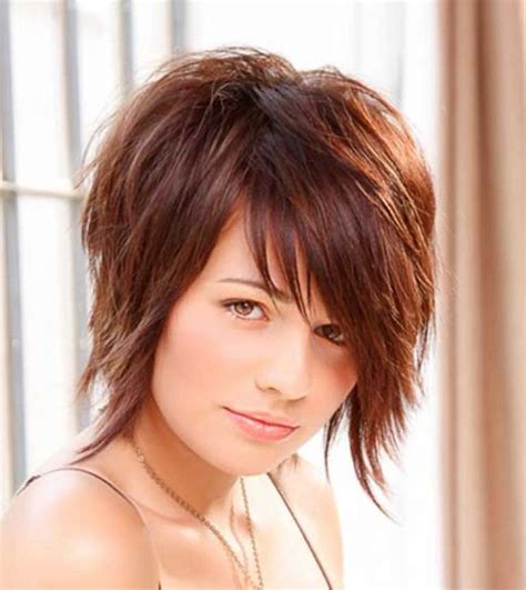 40 Classic Short Hairstyles For Round Faces The Wow Style