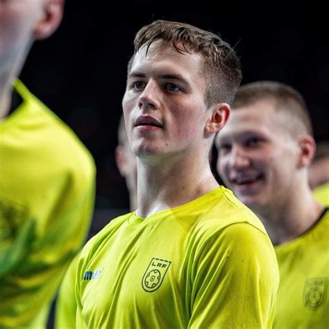 Ernestas Stvolas Youtube