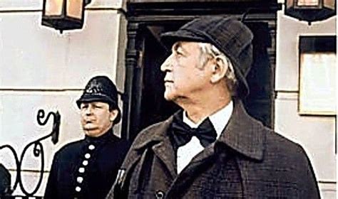 Шляпа охотника Шляпа охотника за оленями (англ Deerstalker hat), также ...