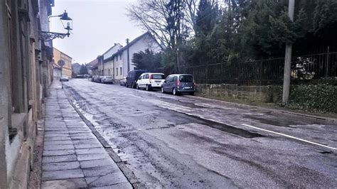 Děravá Silnice V Miletíně Se Dočká Opravy Už Letos Do října Bude Uzavřená