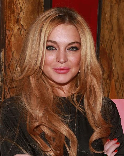 8 Celebrities With Freckles That Let Their Adorable Speckles Shine Through