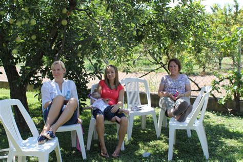 LIVE LAUGH LOVE The Tree Fort