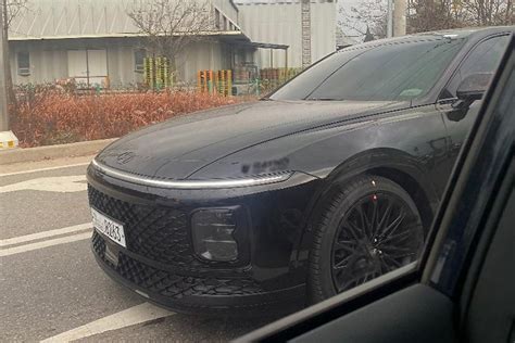 튜닝카같은 세련미 현대 신형 그랜저 블랙잉크