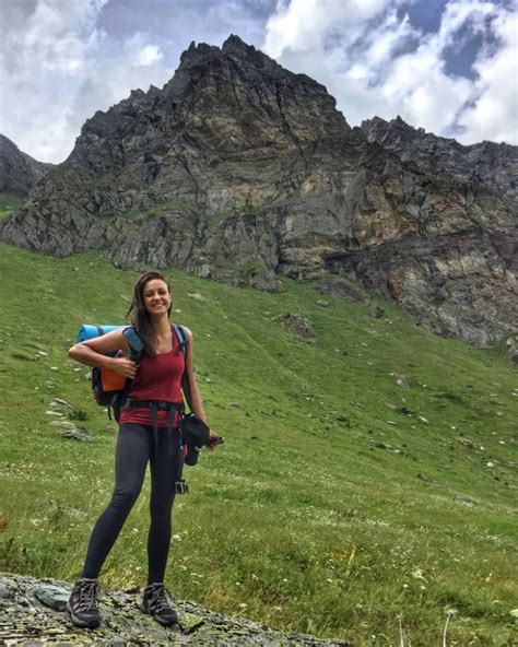 Holly Mueller Medium