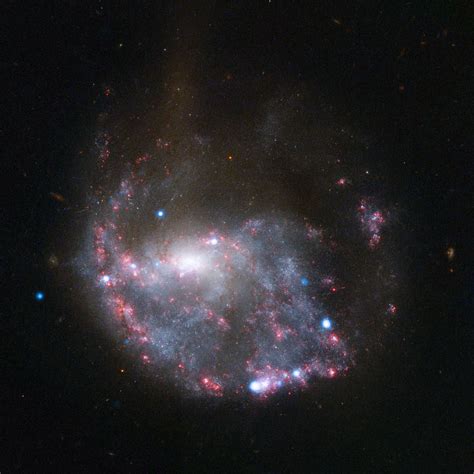 Hubble Sees A Galaxy Hit A Bullseye Esahubble