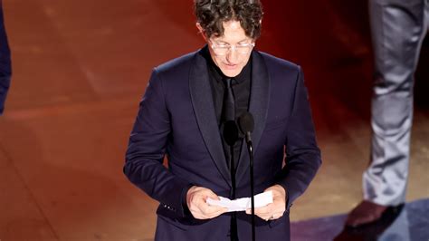 Jonathan Glazer Condemns Holocaust Being Hijacked In Oscar Speech