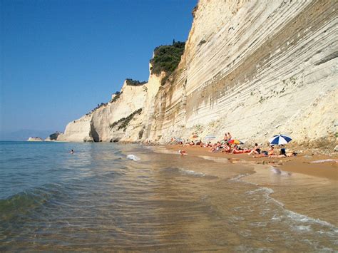 Photos Of Peroulades Corfu Pictures Peroulades Greece