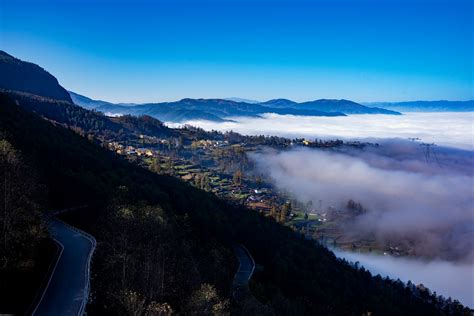 凉山彝族风景图片 大山谷图库