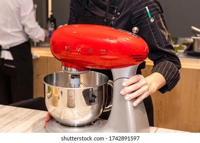 13 Kitchen Mixer Smeg Images, Stock Photos, 3D objects, & Vectors ...