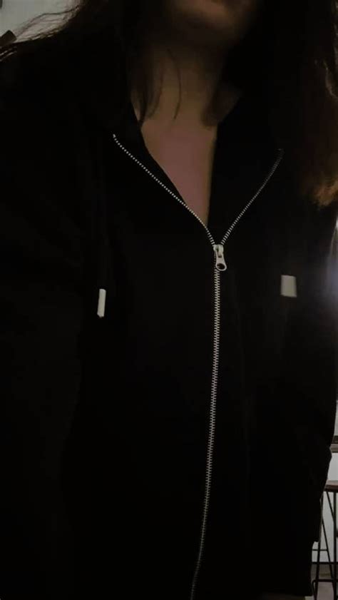Do You Like My Body Type Scrolller