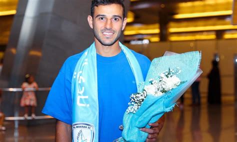 Official Al Ahlys Hamdi Fathi Joins Qatari Side Al Wakrah