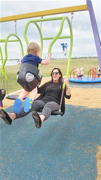 Swing Unity Qplay Playgrounds