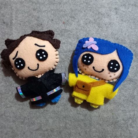 Wybie And Coraline Fan Art Regalos De Fieltro Moldes De Fieltro