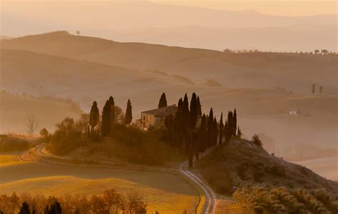 10 Places To Catch Fall Foliage Around The World Solgaard
