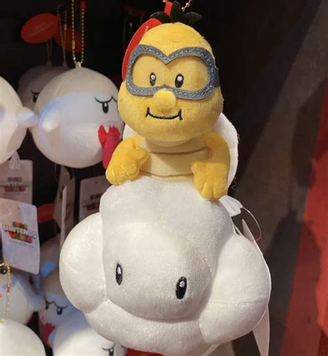 Usj Universal Studios Japan Mario Lakitu Plush Chain Hobbies And Toys