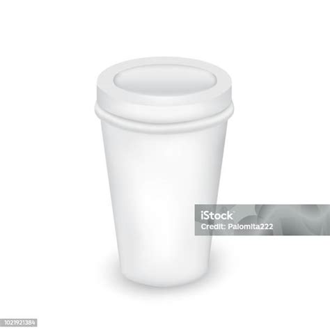 현실적인 흰색 일회용 종이 컵 다양 한 음료 레모네이드 신선한 주스 커피 차 또는 아이스크림 브랜드 서식 파일에 대 한 조롱 벡터 일러스트 레이 션 컵에 대한 스톡 벡터