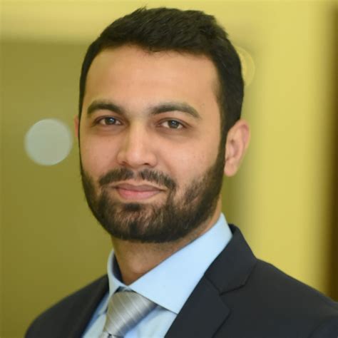 Moeed Ahmed Analyst Transaction Advisory Alvarez And Marsal Xing