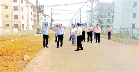 ဒုတိယဝန်ကြီး ဦးဝင်းဖေ ရန်ကုန်တိုင်းဒေသကြီးအတွင်းရှိ ရိုးမရိပ်သာအိမ်ရာ ပ