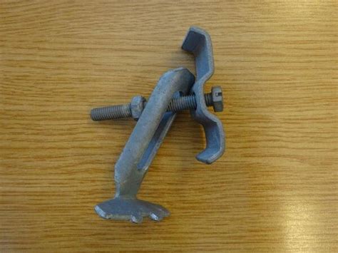 Used Floor Forge Flow Forge Fixing Clip Pack Of 10 No Flooring Flow Forge Open Mesh