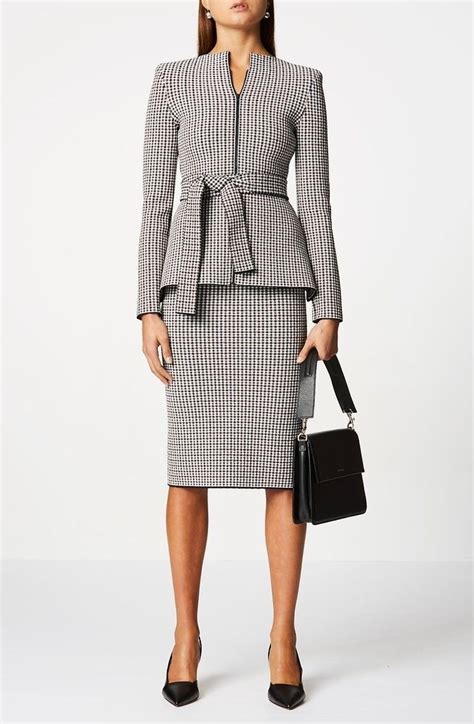 Pin by Tamara on Style Inspiration | Office outfits, Work outfit ...