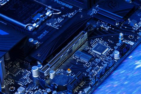 超频使得性价比提升，华擎b660m黑潮风暴配置推荐 支持 内存 玩家