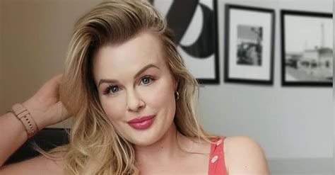 Lilli Luxe Height Weight Body Measurements Bra Size Shoe Size