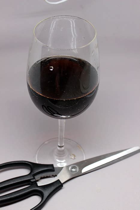 김빠진 콜라 활용법 남은 콜라 버리지 마세요