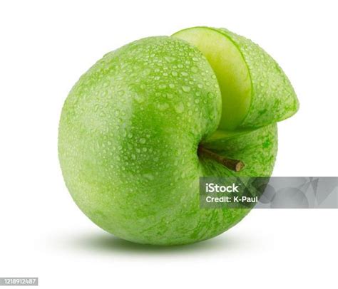 녹색 사과 슬라이스 고립 흰색 배경에 물 방울신선한 사과 젖은 과일 높게 손질된 클로즈업 건강관리와 의술에 대한 스톡 사진 및
