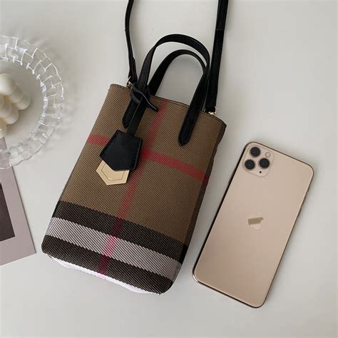 무배 모던 체크 소가죽 데일리 버킷 핸드폰 가방 투웨이 크로스 미니백