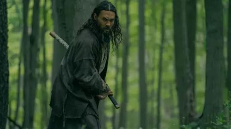 Why Fans Think Jason Momoas Tarzan Movie Trailer Is Real