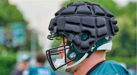What Are Guardian Caps Explaining Nfls New Helmet Coverings
