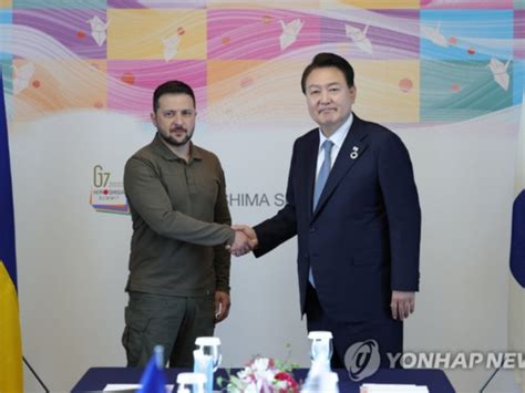 БНСУ ын Ерөнхийлөгч Юн Сог Ёль Украинд гэнэтийн айлчлал хийжээ Isee Mn