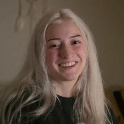 Lexi Brumback Bio Net Worth Height Weight Relationship Ethnicity