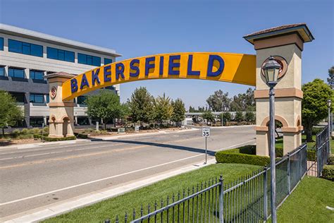 Living In Bakersfield Ca In 2025 Pods