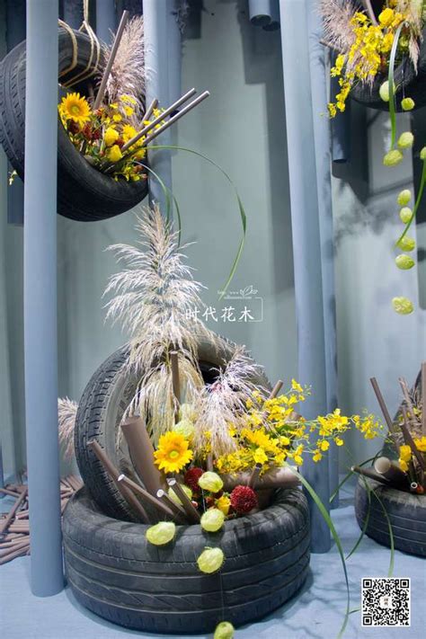 四川时代花木职业学校 的想法 空间花艺设计班作品 暖系简工业风橱窗花 知乎