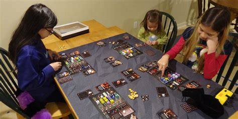 6 Games To Play During Class Pauses