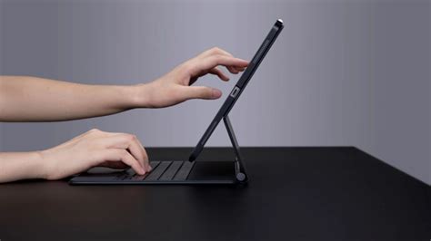 Apple Kembangkan Magic Keyboard Untuk Ipad Dengan Harga Murah