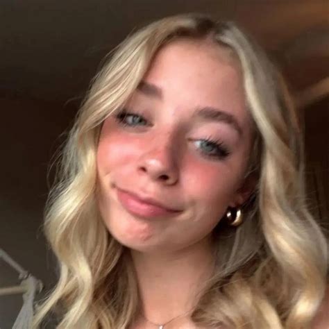 𝑬𝒎𝒎𝒊 𝑺𝒆𝒍𝒍𝒆𝒓𝒔 Youtube