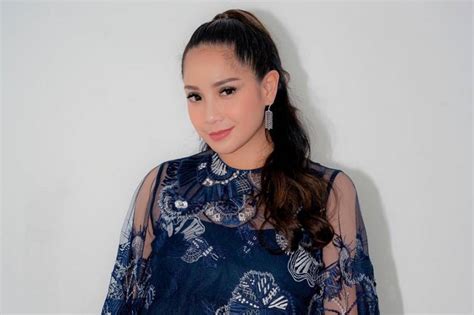 4 Artis Indonesia Jadi Istri Sultan Nomor 2 Uang Bulanannya 3 Digit
