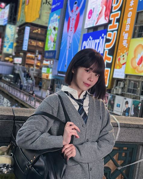 赤鬼伯伯akaoni 赤鬼伯伯最新寫真 【 秋之色🍁】 20241227 202521開放預購！ 繼四季系列 夏夕空、冬之色 全新力作 前往古色古香的關西收錄秋色的美景