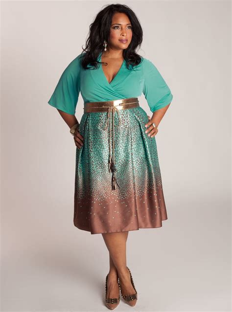 27 Stunning Spring Outfits Ideas For Plus Size Ladies