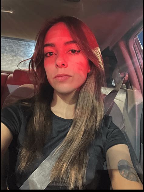 Do You Think Im Hot Be Honest F19 R Amihotsfw