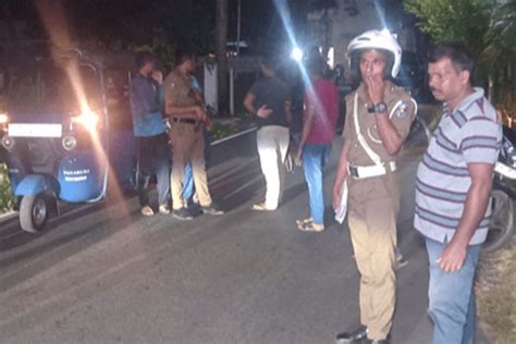 சட்டத்தரணி உள்ளிட்ட மூவர் கைது ஜே வி பி நியூஸ்