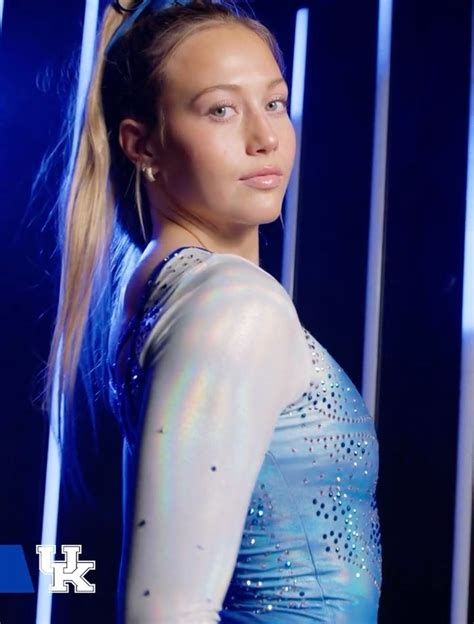 D E L A Y N E E 🌊 Delaynee Rodriguez • Instagram Photos And Videos