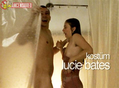 Naked Heike Warmuth In Die Kirschenkönigin