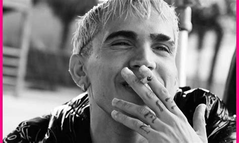 Aka 7even annuncia che manca poco per ascoltare nuova musica