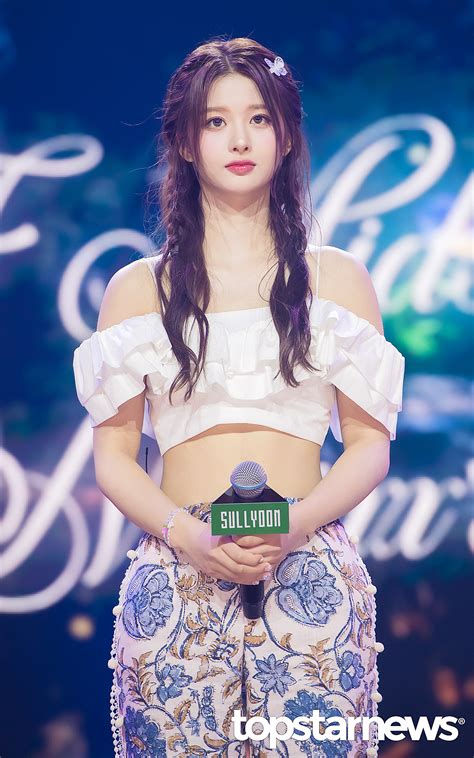 엔믹스 Nmixx 설윤 ‘숲의 요정 파티 오클락 쇼케이스 [hd포토] 최규석 기자 톱스타뉴스