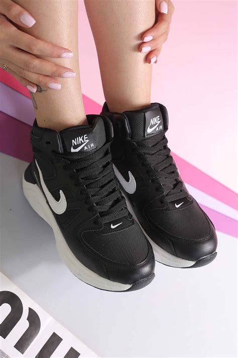 فروشگاه شهرصندل کفش اسپرت زنانه ساقدار نویان